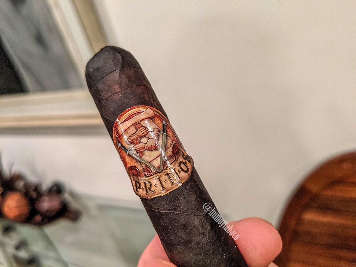 Blanco – Primos Maduro (Robusto) – Humo y Tabaco