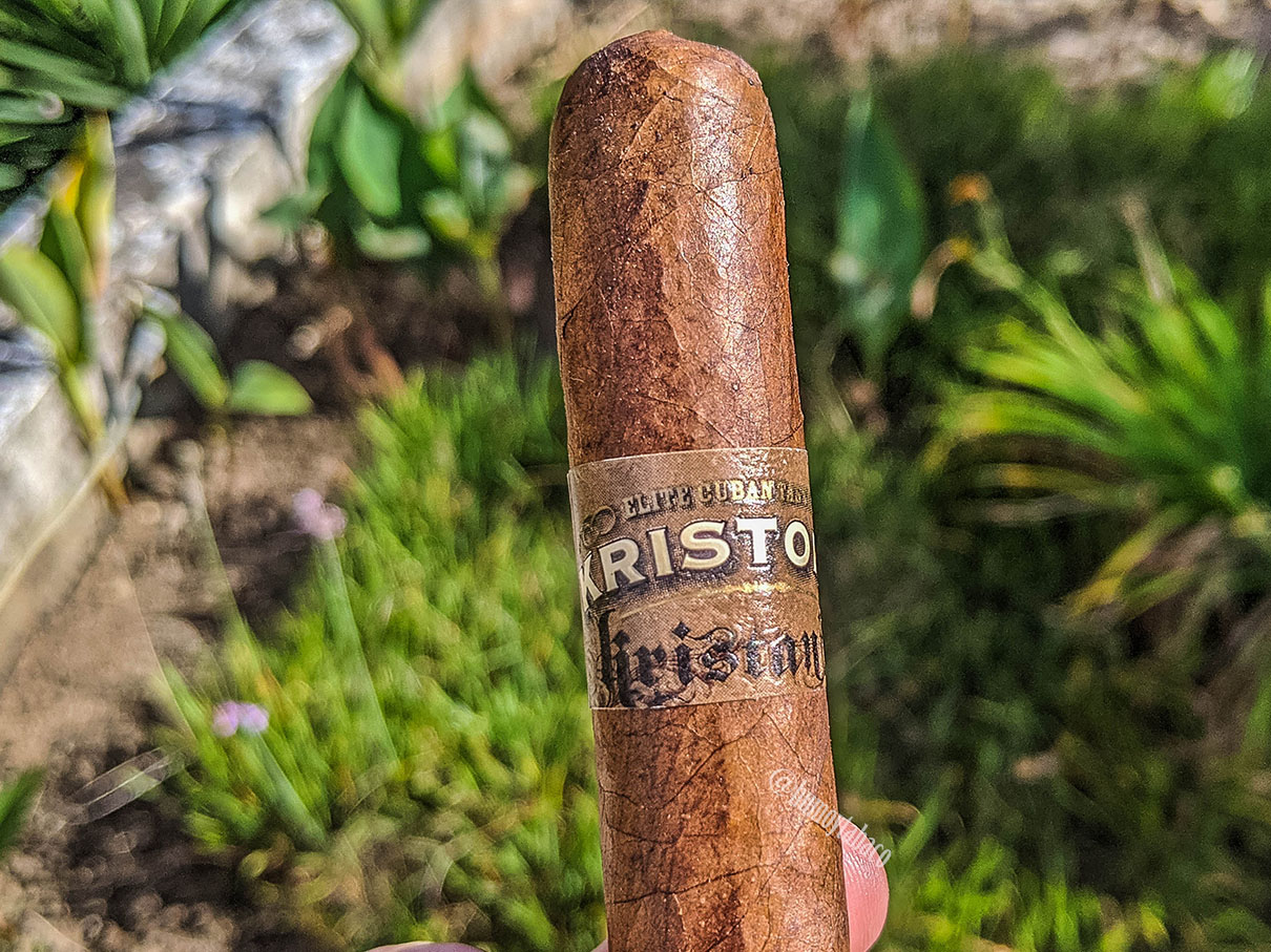 Kristoff – Kristania (Toro) – Humo y Tabaco