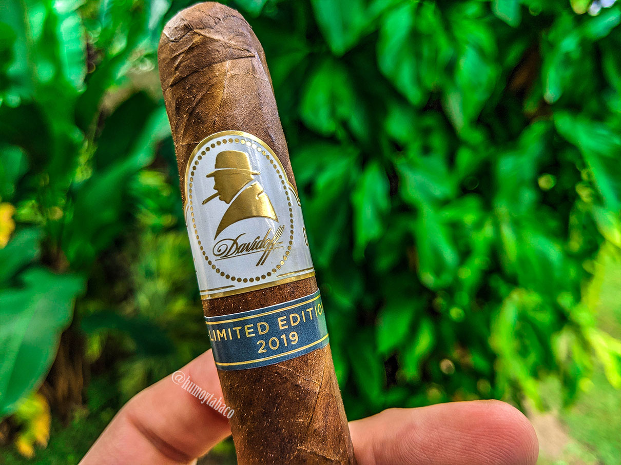 Davidoff – Winston Churchill LE 2019 The Traveller (Robusto) – Humo y ...