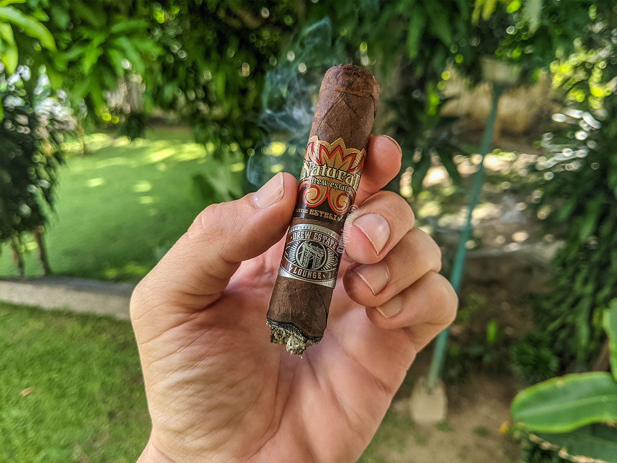 Drew Estate – Natural (Toro) – Humo y Tabaco