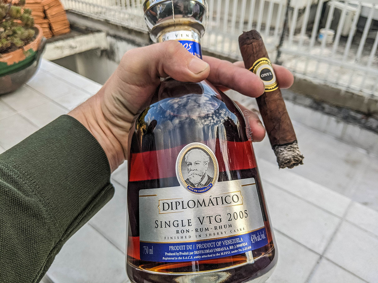 Ron: Diplomatico Single Vintage 2005 – Humo y Tabaco