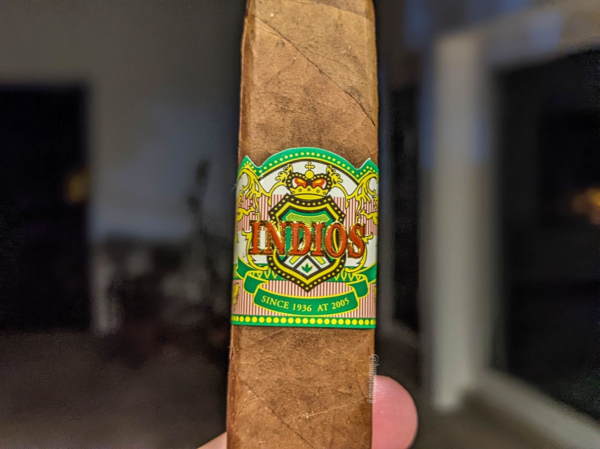Puros Indios – Maxima Nicaragua (Robusto) – Humo y Tabaco