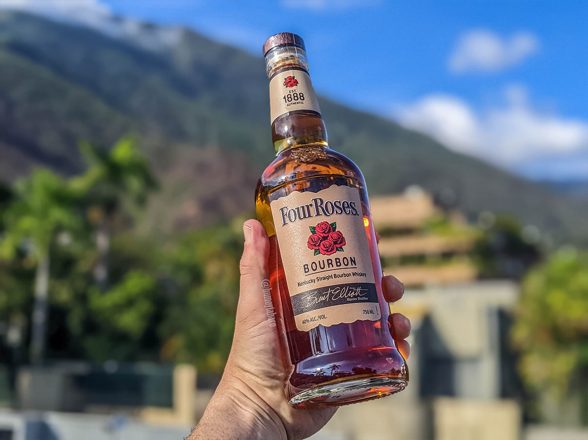 Whiskey: Four Roses – Humo y Tabaco