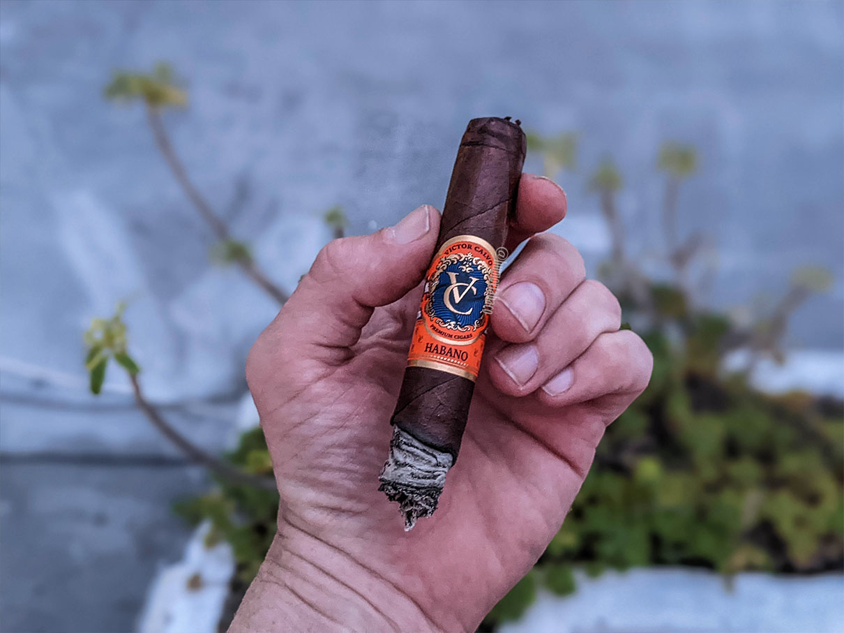 Victor Calvo – Habano (Toro) – Humo y Tabaco