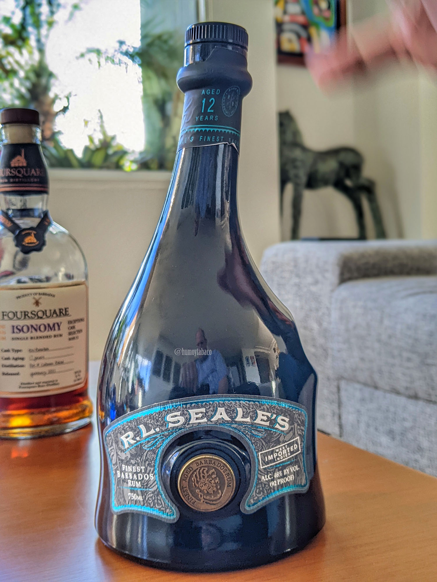 Ron: R.L. Seale’s 12 Year Old – Humo y Tabaco