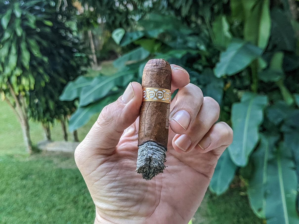 Plasencia – Reserva Original (Robusto) – Humo y Tabaco