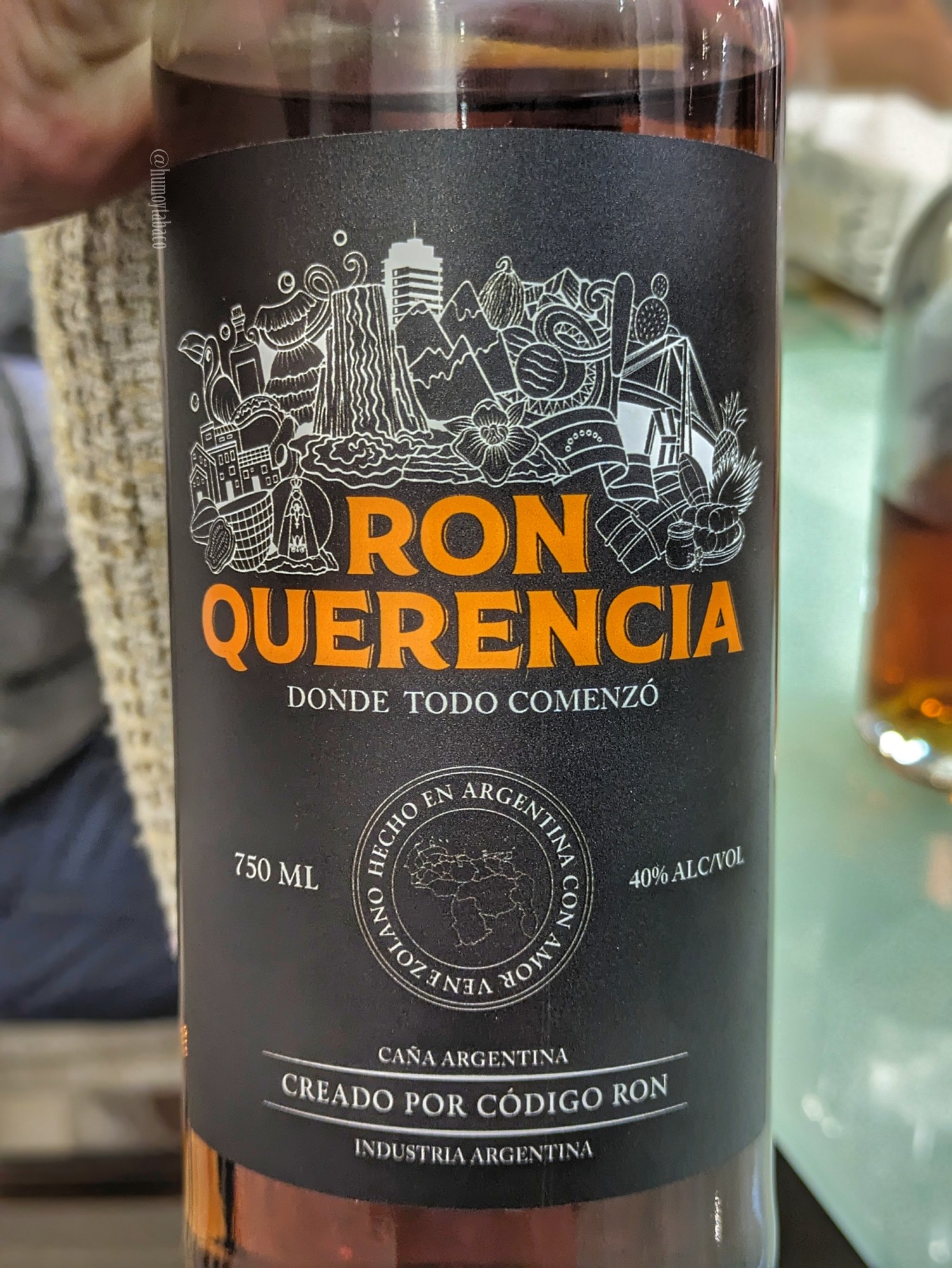 Ron: Querencia – Humo y Tabaco