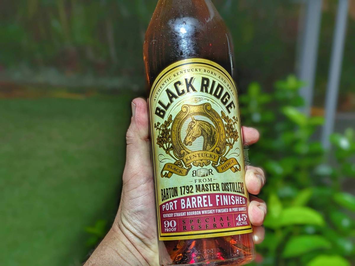 Whiskey: Black Ridge Port Barrel Finished – Humo y Tabaco
