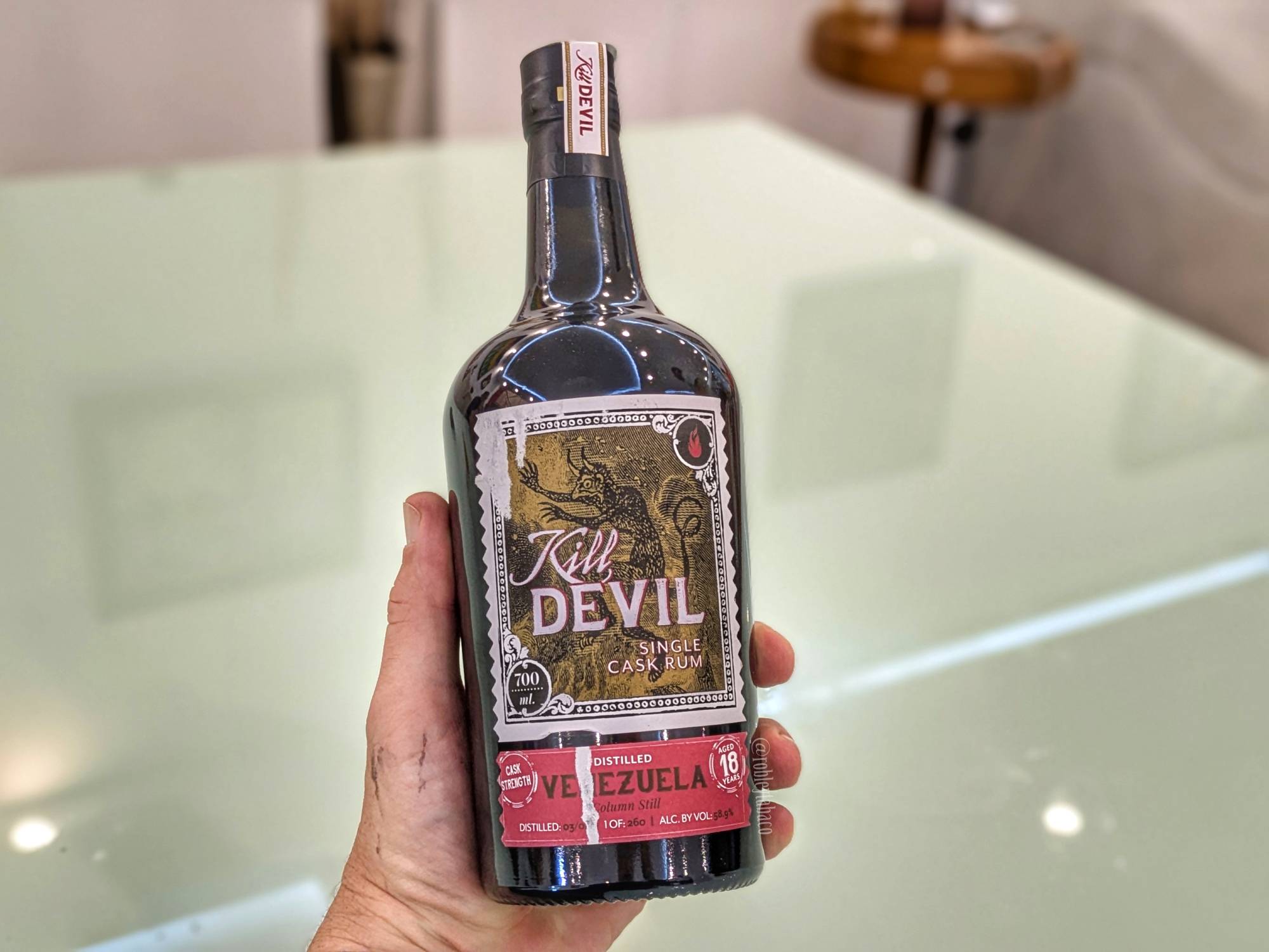 Ron: Kill Devil Venezuela 18 Year Old – Humo y Tabaco