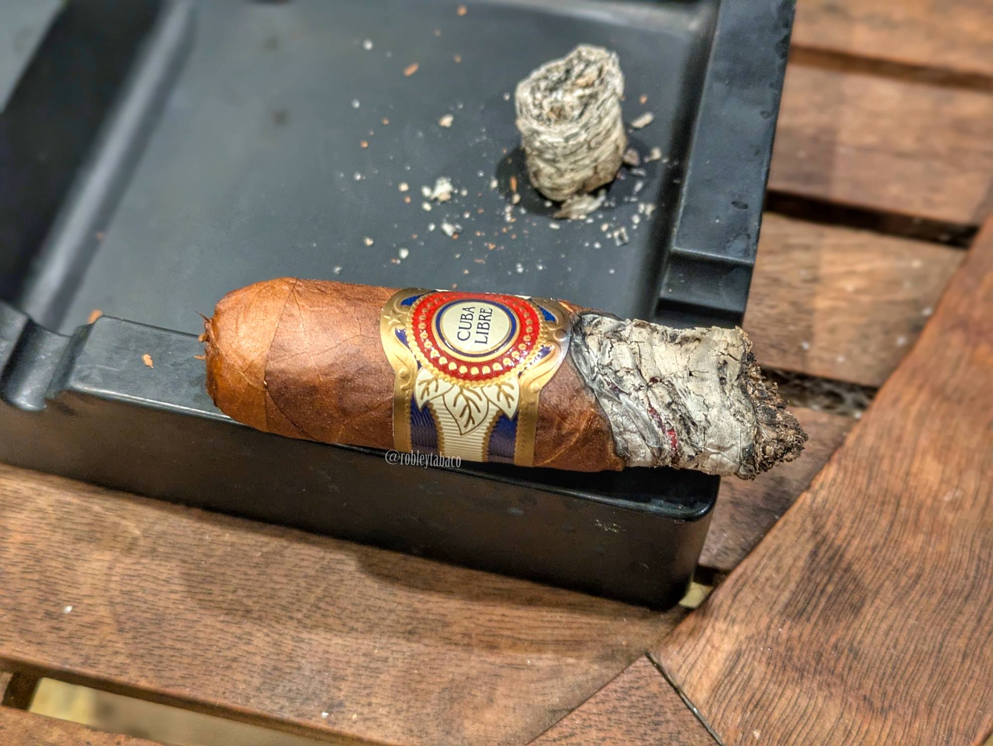 Cuba Libre – Core (The Brute) – Humo y Tabaco